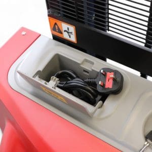 Fully Electric Stacker 1500kg